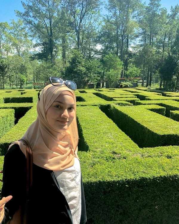 Taman Labirin Coban Rondo: Harga Tiket, Lokasi & Foto