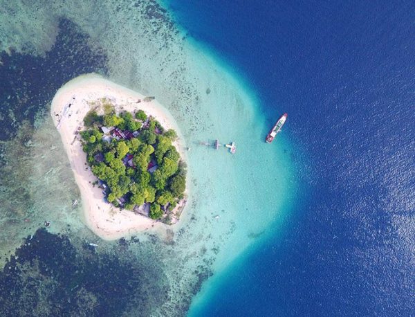 Pulau Samalona: Harga Tiket Masuk, Lokasi, Fasilitas & Akses Wisata