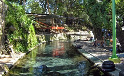 Umbul Cokro: Daya Tarik, Sejarah, Lokasi & Harga Tiket Masuk 2025