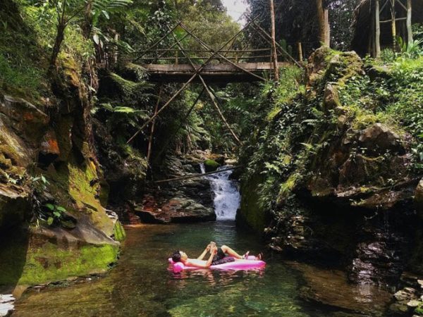 Alamat, Rute, Harga Tiket Curug Balong Endah Yang Instagramable
