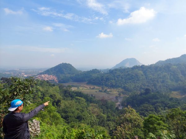 18 Tempat Wisata Karawang yang Lagi Hits Terbaru 2026