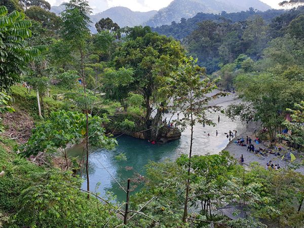 Landak River: Harga Tiket Masuk, Lokasi & Penginapan