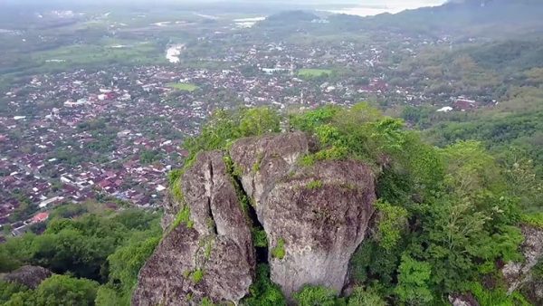 18 Tempat Wisata Wonogiri yang Lagi Hits Terbaru 2025