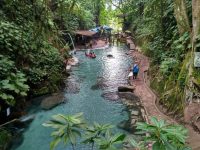 Pemandian Alam Bah Damanik: Harga Tiket Masuk, Lokasi & Fasilitas