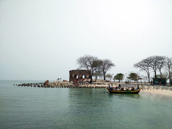 Pulau Onrust: Sejarah, Lokasi, Misteri & Daya Tarik