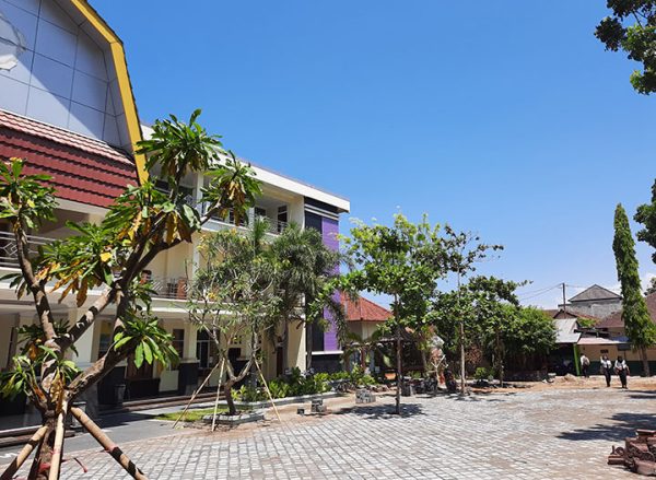 20 Sekolah Tinggi Pariwisata Terbaik di Indonesia