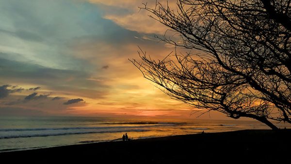 Pantai Pandansari: Harga Tiket Masuk, Lokasi & Daya Tarik