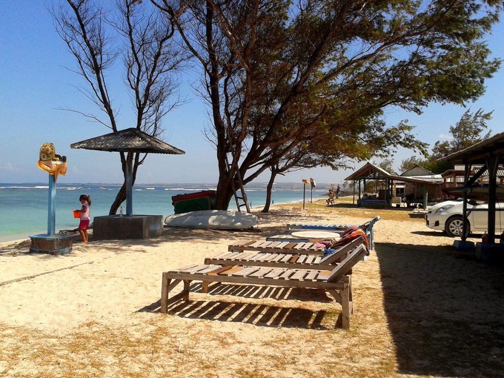 Pantai Serangan Bali: Sejarah, Harga Tiket Masuk & Lokasi