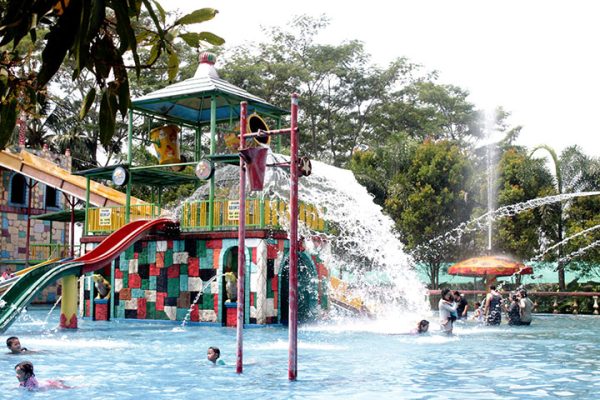 Cas Water Park Cikole: Harga Tiket Masuk, Lokasi, dan Wahana