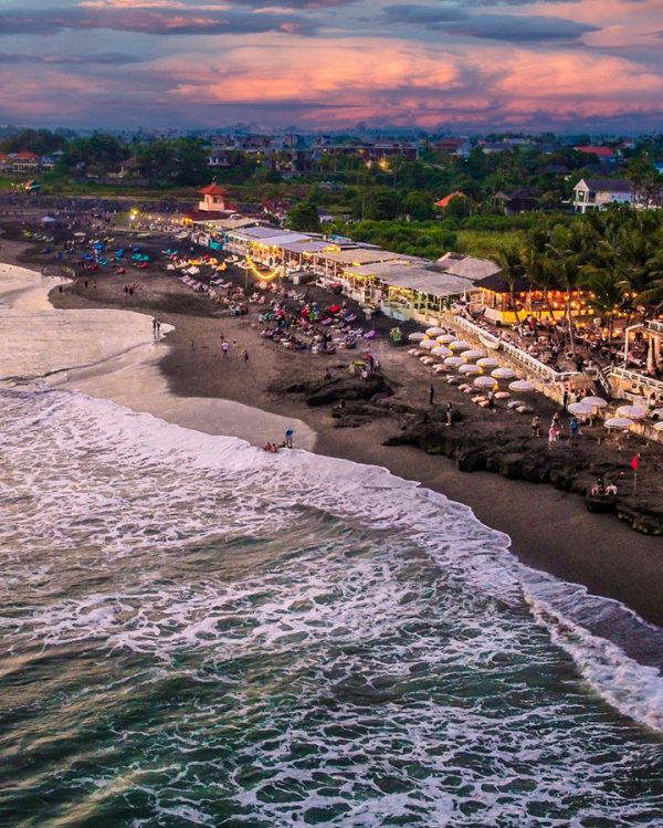 Echo Beach Canggu Bali: Tiket Masuk, Lokasi & Fasilitas