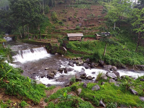 Curug Putri Kencana Sentul: Sejarah, Tiket Masuk & Lokasi