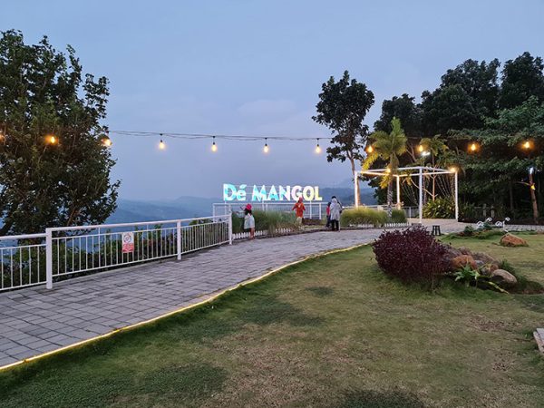 De Mangol View: Harga Tiket Masuk, Lokasi & Daya Tarik