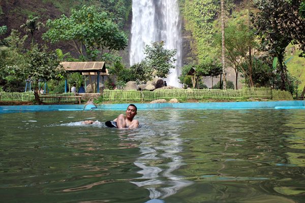 Curug Sanghyang Taraje: Ulasan, Lokasi & Tiket Masuk 2026
