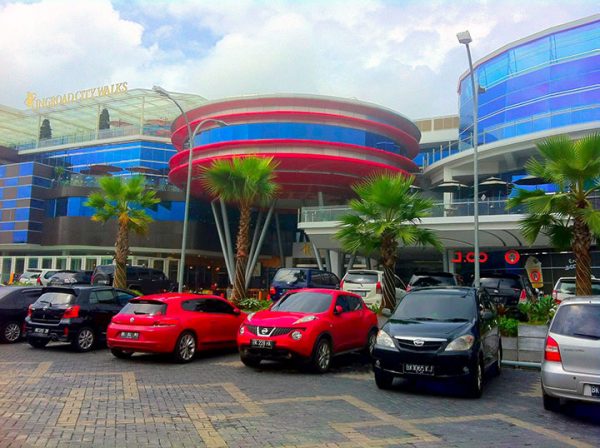 15 Mall di Medan yang Bagus dan Terlengkap untuk Berbelanja