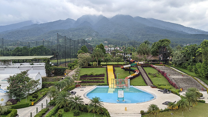 The Highland Park Resort: Lokasi, Fasilitas & Tarif Menginap Terbaru