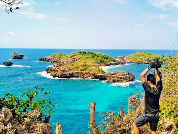 12 Pantai di Blitar yang bagus Panoramanya & Aksesnya Mudah