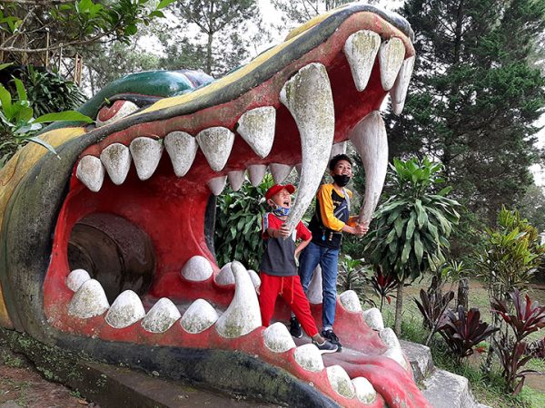 Taman Wisata Kaliurang: Harga Tiket, Rute & Jam Operasional