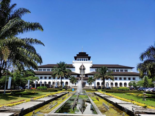 14 Tempat Study Tour Bandung yang Murah dan Bagus