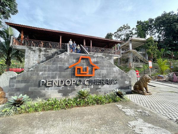 Pendopo Ciherang: Lokasi, Rute, Jam Buka & Harga Tiket 2025