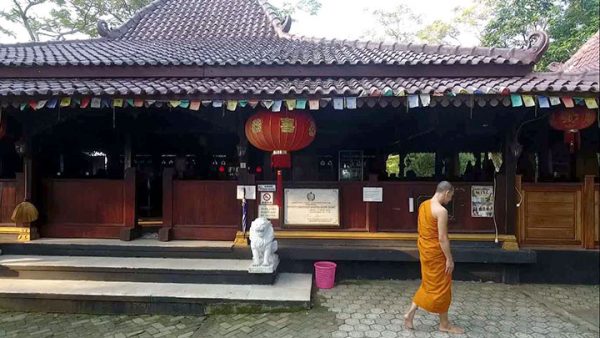 Gunung Srandil Cilacap: Sejarah, Tiket, dan Jam Buka