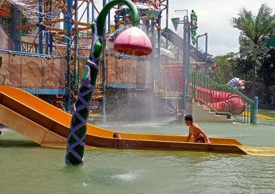 Waterpark Kenjeran Surabaya: Harga Tiket Masuk & Jam Buka