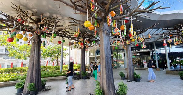 Neo Soho Central Park: Alamat, Jam Buka, Store & Fasilitas