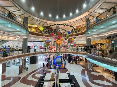 Summarecon Mall Kelapa Gading: Alamat, Jam Buka & Daya Tarik