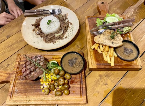 Rustic Market Graha Natura: Alamat, Jam Buka & Harga Menu