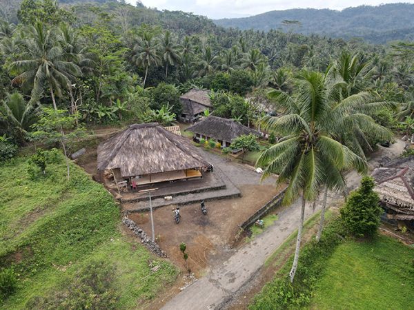 Kampung Adat Kuta: Sejarah, Tradisi, Keunikan & Lokasi