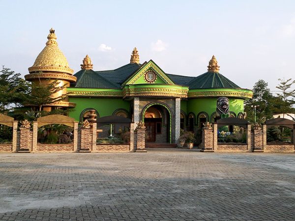 Bima Utomo Waterpark: Lokasi, Jam Buka & Harga Tiket Masuk