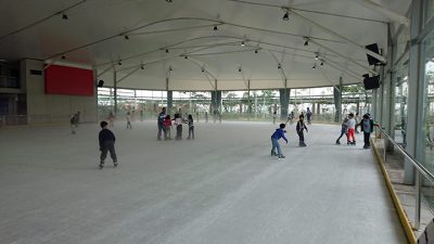 Gardenice Rink: Lokasi, Jam Buka & Harga Tiket Masuk 2025