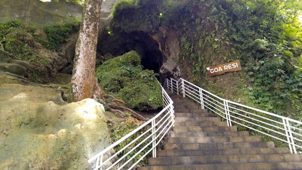 Goa Resi: Lokasi, Sejarah, Jam Buka, Daya Tarik & Harga Tiket