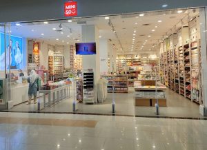 Green Pramuka Square: Lokasi, Jam Buka, dan Fasilitas Store