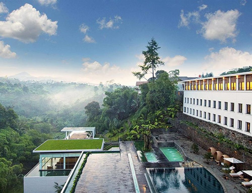 EMTe Highland Resort: Alamat, Tiket Masuk & Rate Penginapan