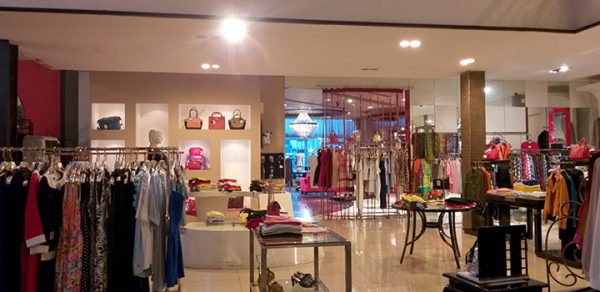 16 Factory Outlet Bandung Terkenal yang Sedang Viral & Murah