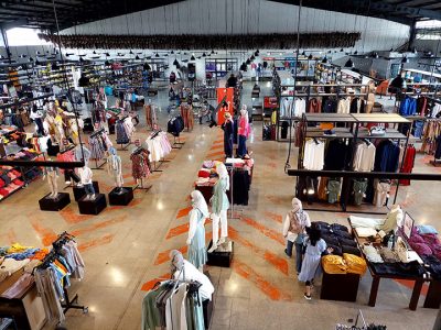 16 Factory Outlet Bandung Terkenal yang Sedang Viral & Murah