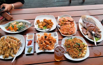 Kampung Laut Semarang Review: Menu, Harga Menu & Jam Buka