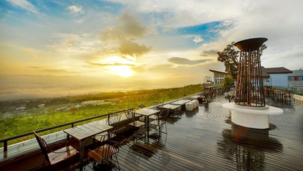 24 Cafe di Batu Terbaru yang Hits & Instagramable 2024