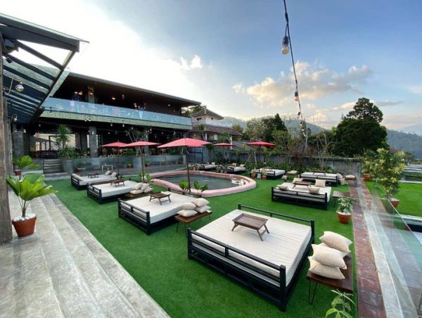 24 Cafe di Batu Terbaru yang Hits & Instagramable 2024