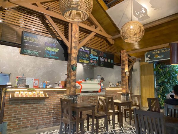 26 Tempat Nongkrong di Malang yang Bagus dan Muraah