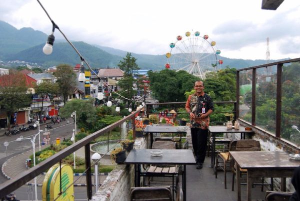 24 Cafe Di Batu Terbaru Yang Hits & Instagramable 2025