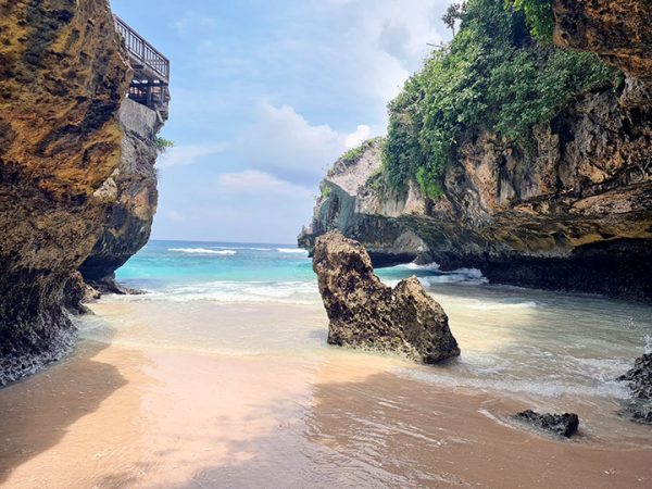 Blue Point Beach: Lokasi, Harga Tiket, dan Jam Buka 2025