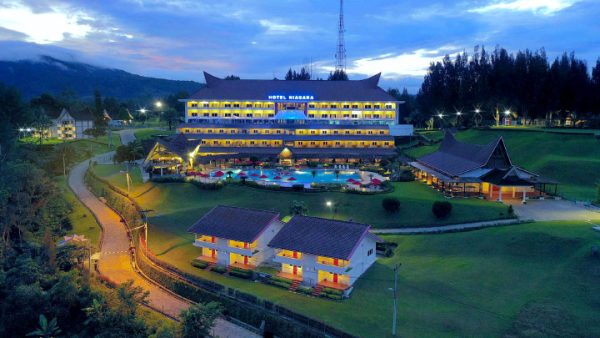 13 Hotel di Parapat Terbaru yang Bagus dan Murah 2025