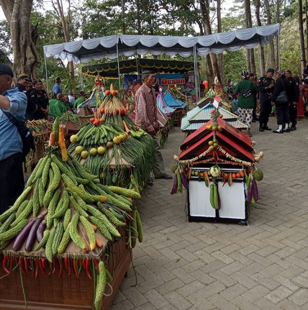 Goa Cerme Reviews: Sejarah, Lokasi, Harga Tiket & Jam Buka