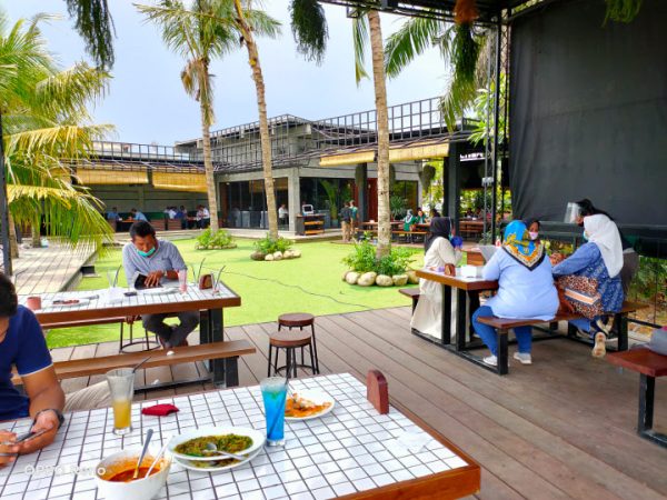 23 Tempat Nongkrong Di Medan Terbaru Yang Lagi Hits