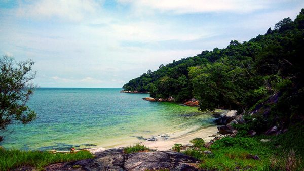 Pulau Berhala Jambi: Sejarah, Rute, dan Harga Tiket 2025