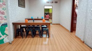 Warung Nasi Ibu Imas: Lokasi, Jam Buka & Harga Menu 2025