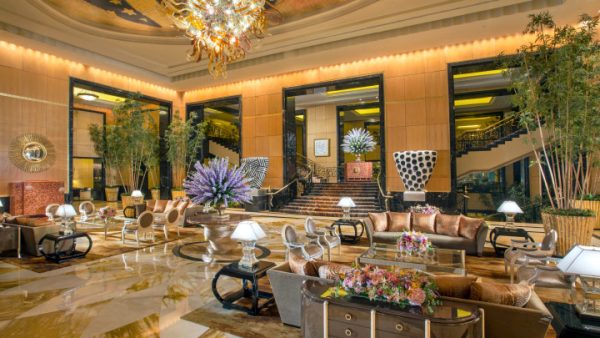 Hotel Mulia Senayan: Lokasi, Fasilitas & Tarif Menginap 2026