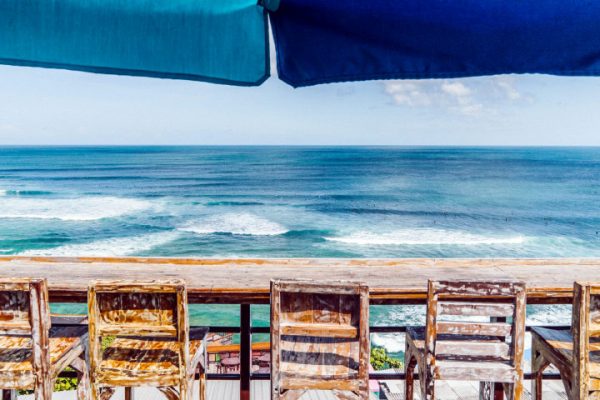 Single Fin: Review, Lokasi, Jam Buka, Harga Tiket & Menu 2025