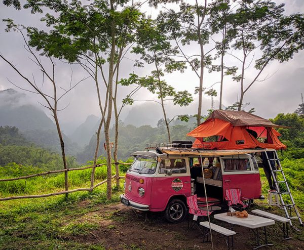 13 Tempat Camping di Jogja untuk Keluarga yang Bagus & Murah